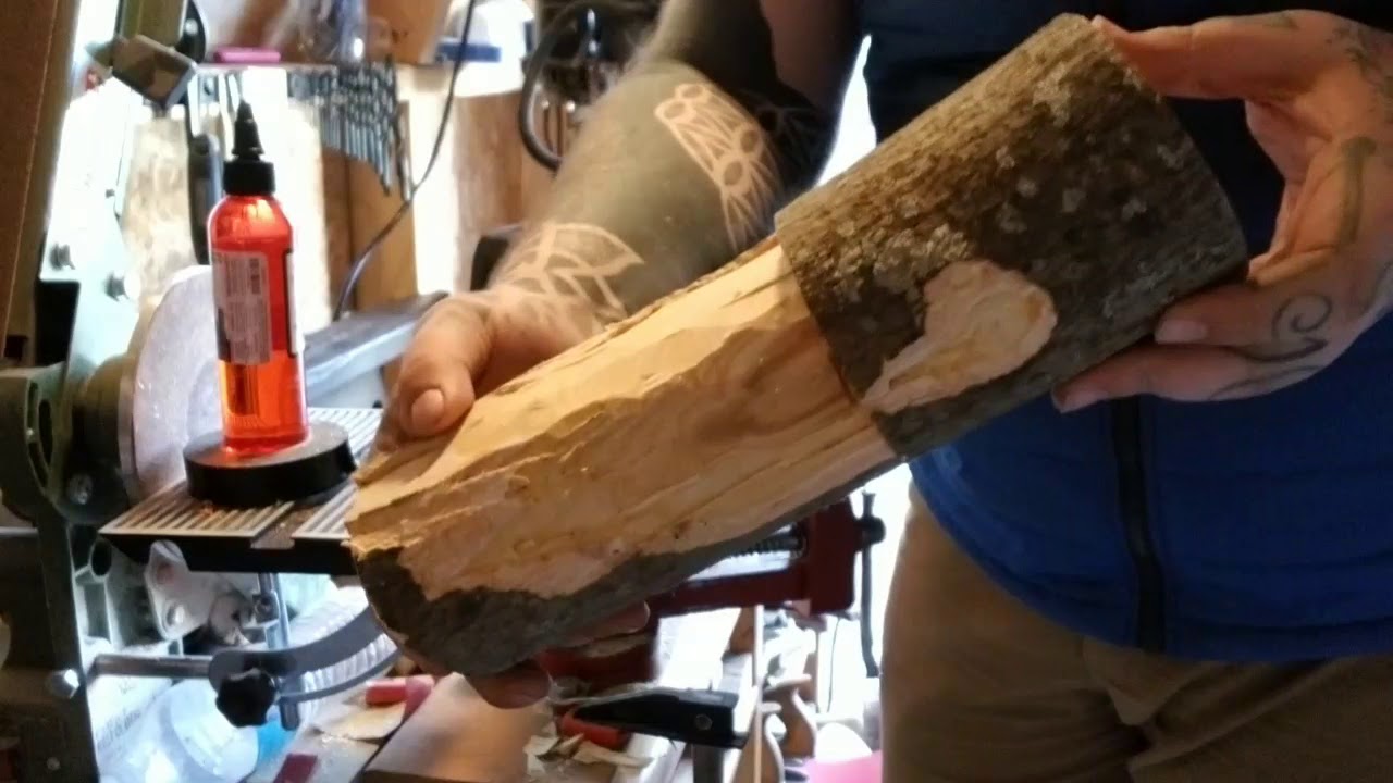 Making a wooden mallet with hand tools - YouTube