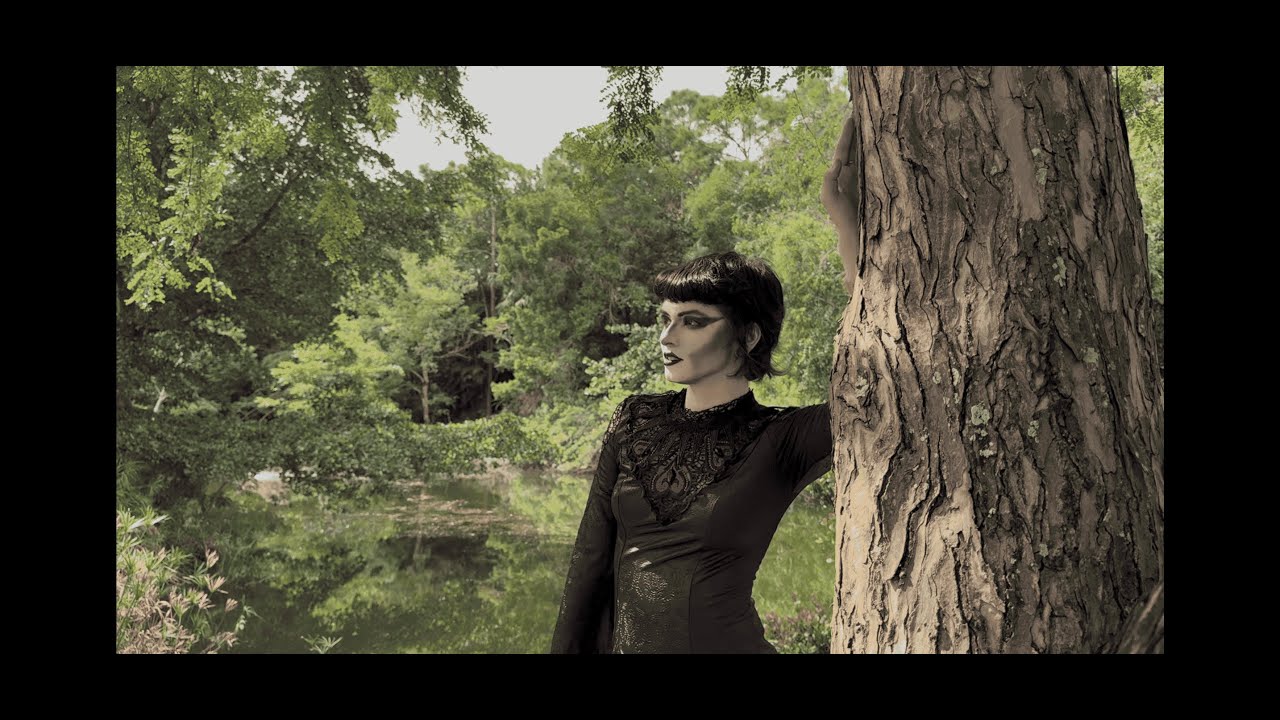 Parlor - Cross My Path (Music Video) - YouTube