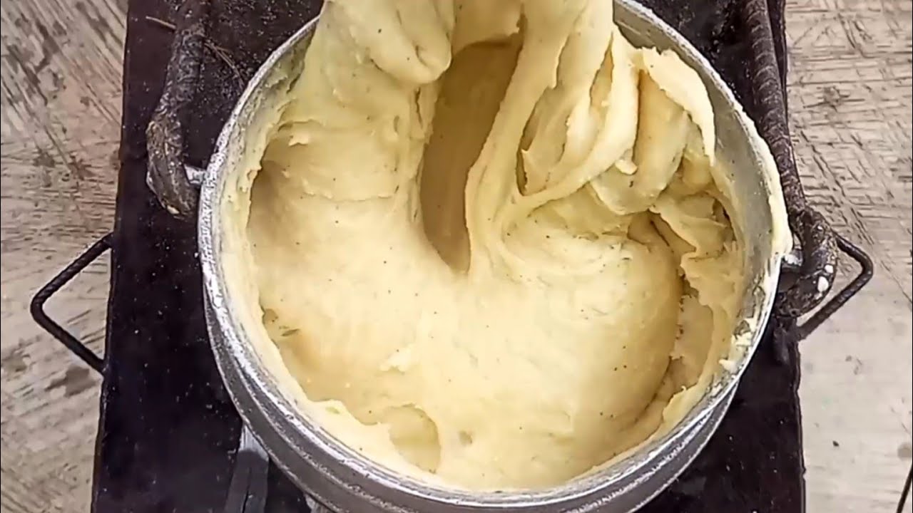 Try making your banku this way and thank me later | No Cassava dough | Banku Recipe with a twist ...