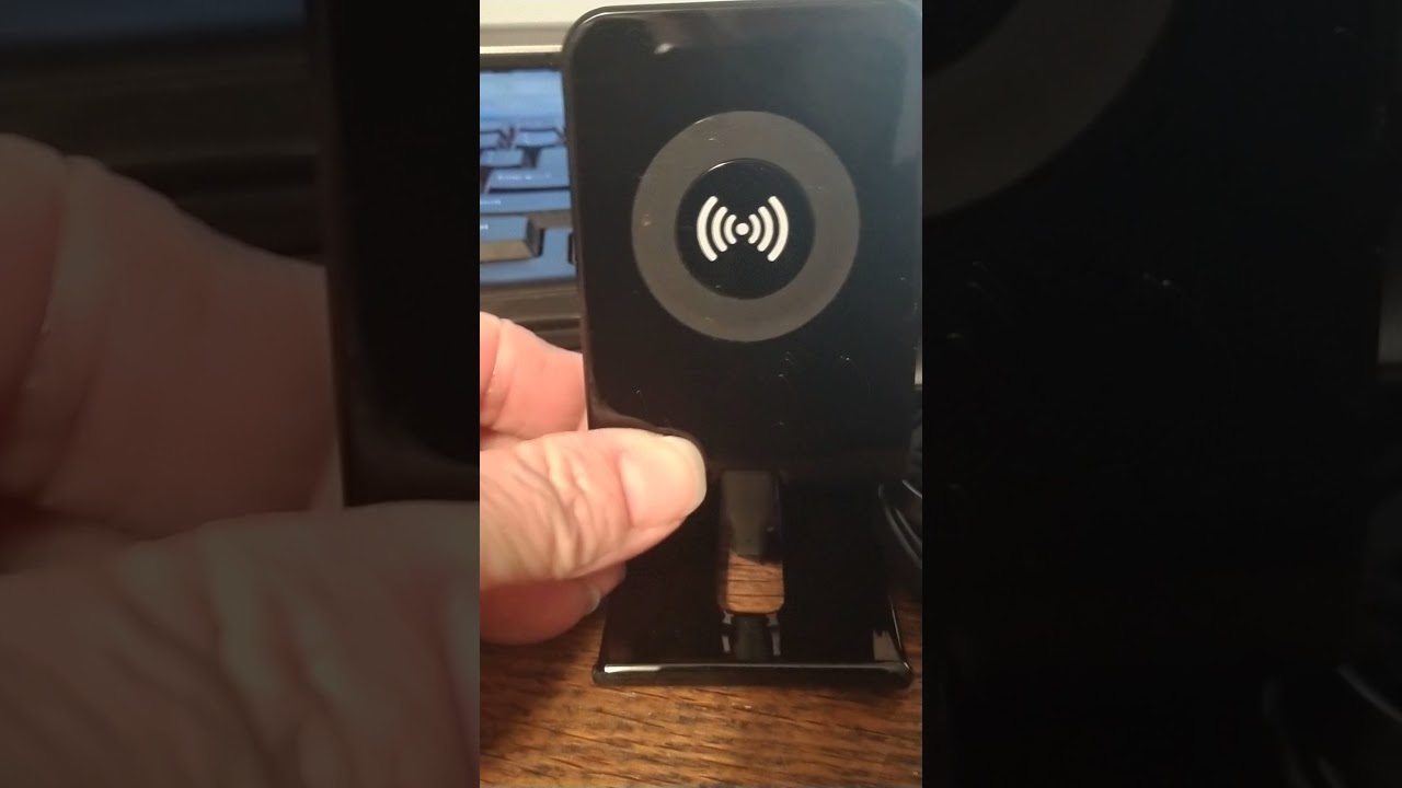 Universal wireless charger - YouTube