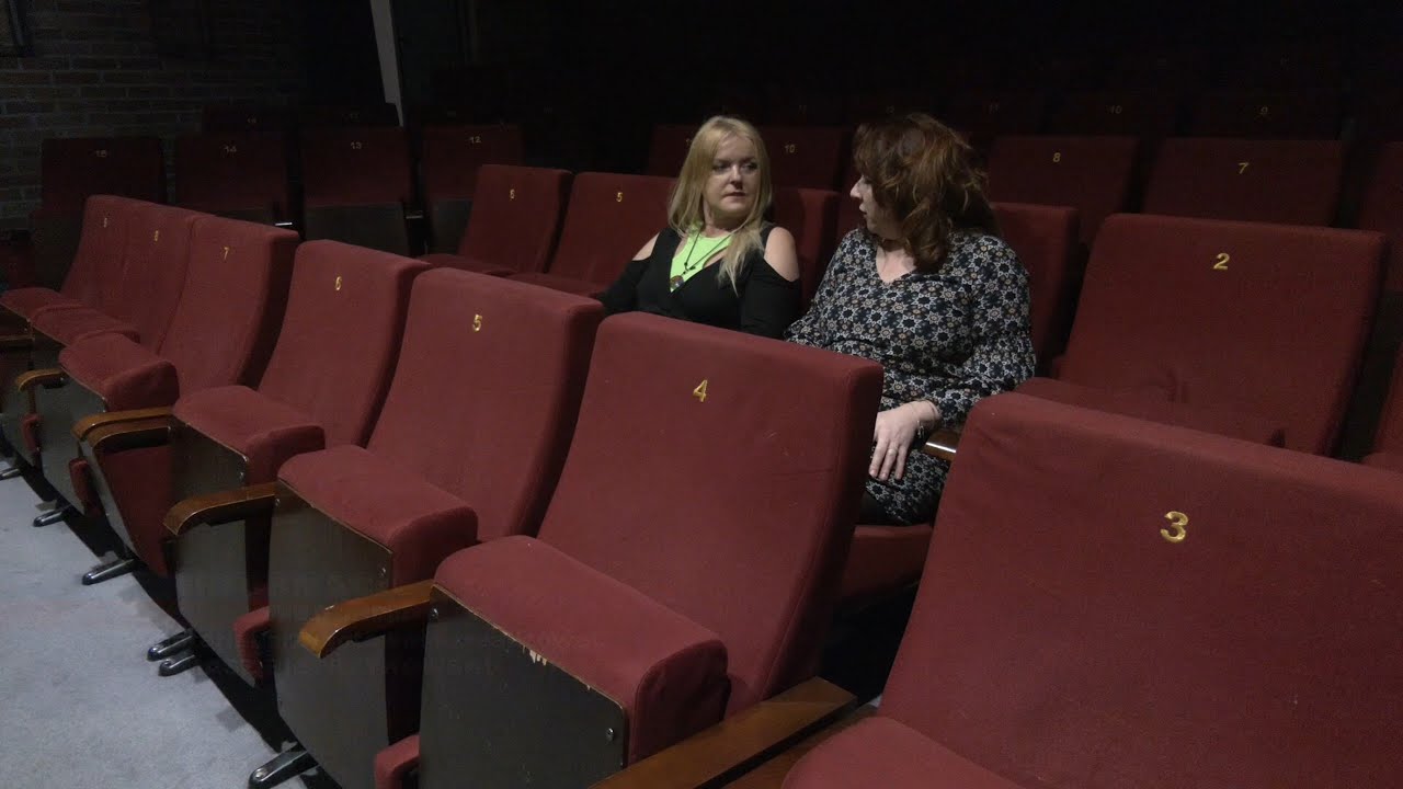 Teatr Adama Mickiewicza na Dzień Kobiet - YouTube