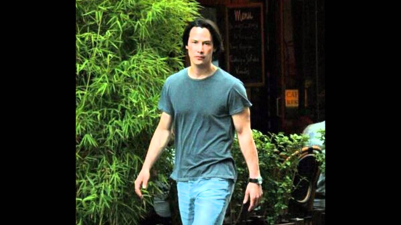 Merry Christmas Keanu 2011 - YouTube
