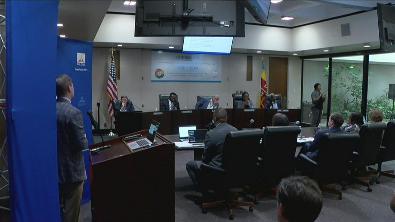 MLGW President J.T. Young recommends utility continue to get power from ...