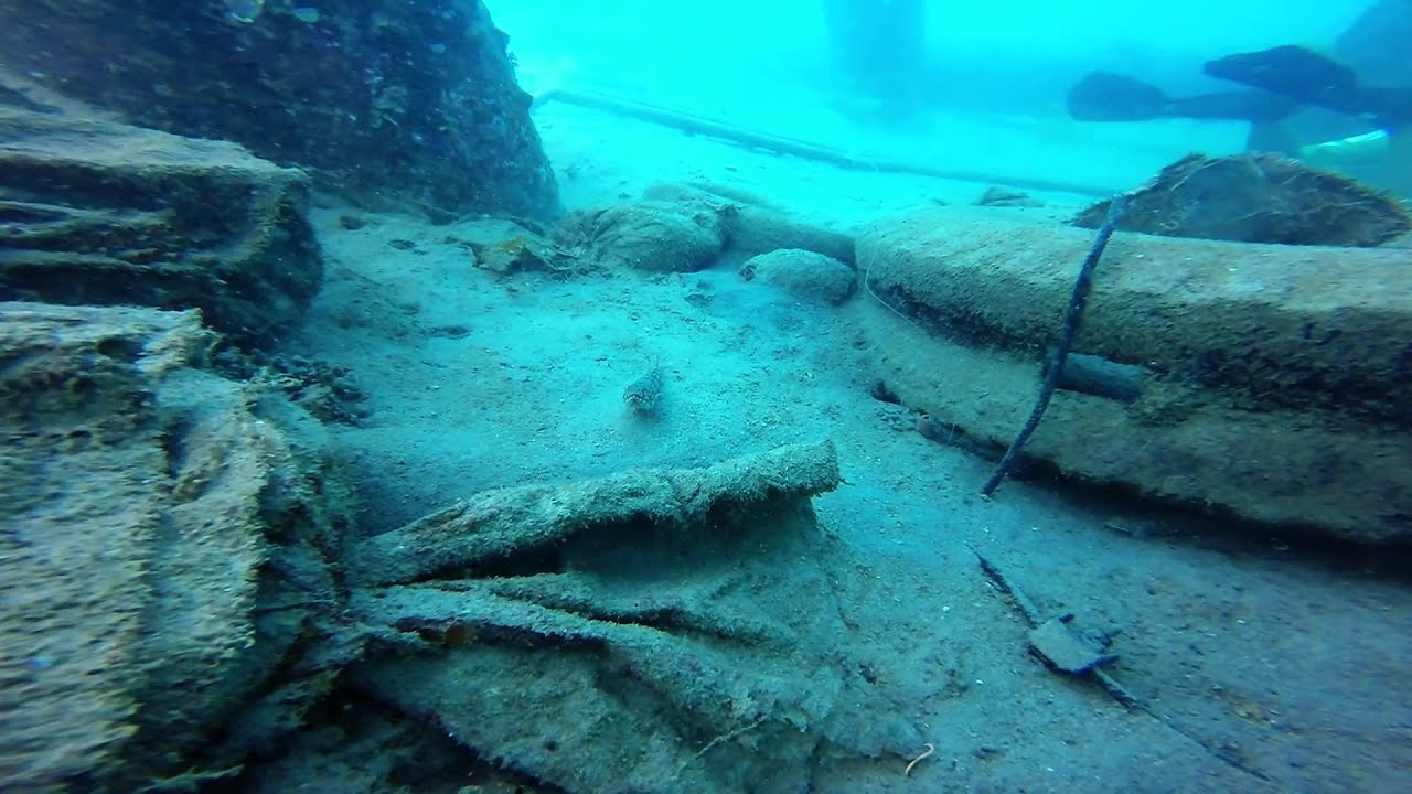 Salang Jetty Dive - YouTube
