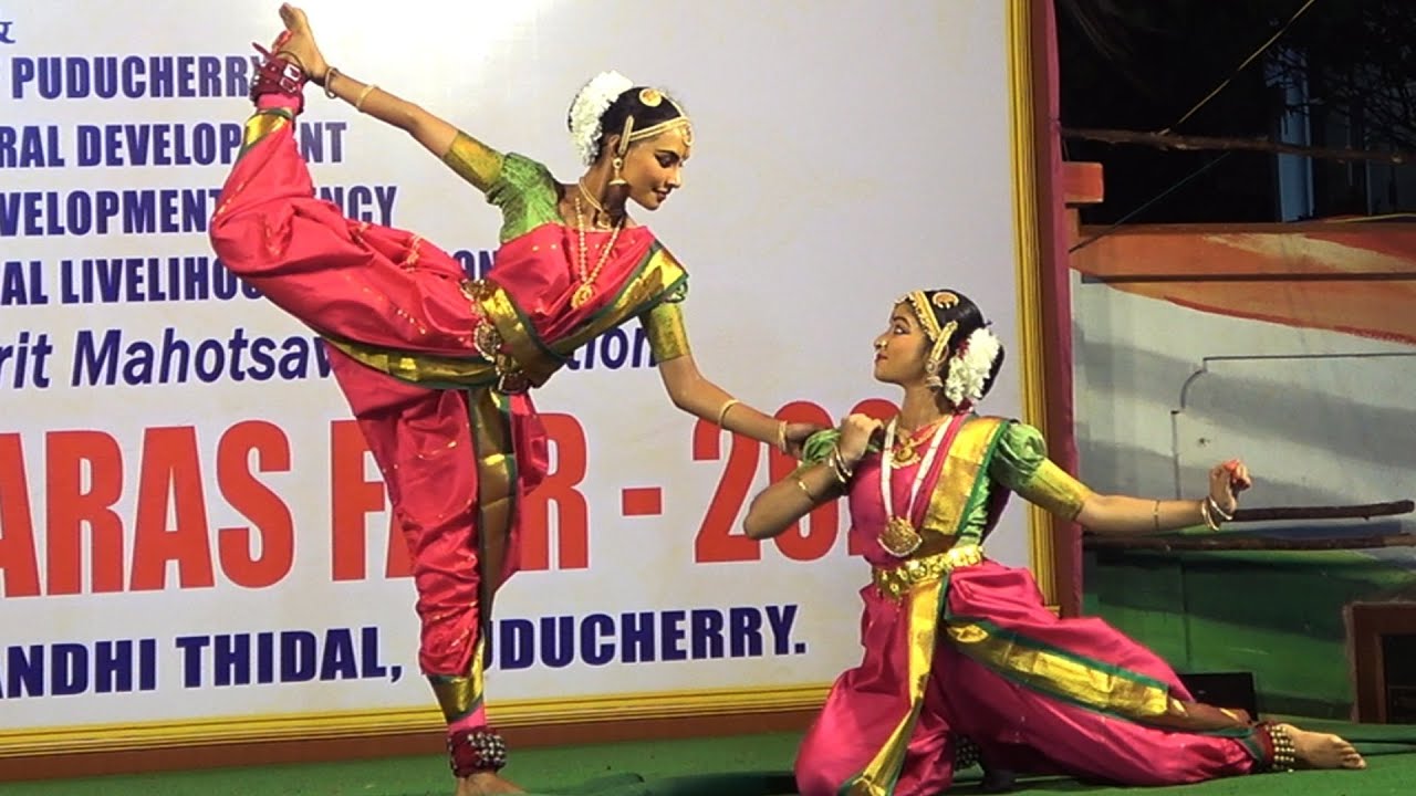 Achyutam Keshavam Krishna Damodaram Dance || PUDUCHERRY SAARS FEST ...