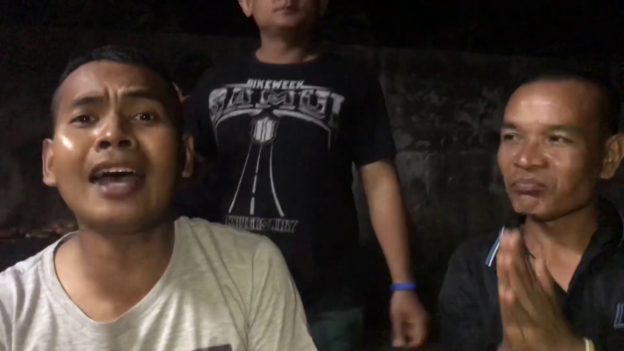 Vlog X Ep.0 สุขสันต์วันเกิด " พี่ชาย " ที่แสนดี - YouTube