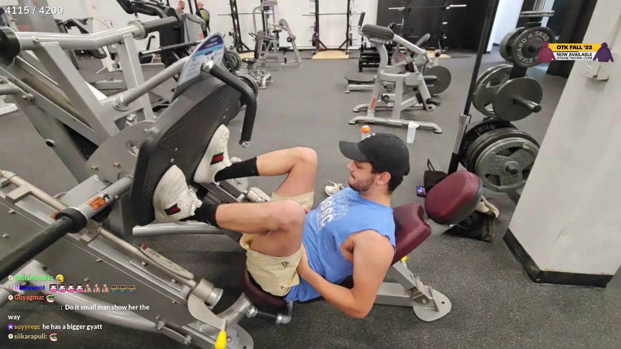 ExtraEmily 2024/01/21 - 30 DAYS GROWING THE GYATT W/ @KNUT 💪 DAY 3 💪 IM ...