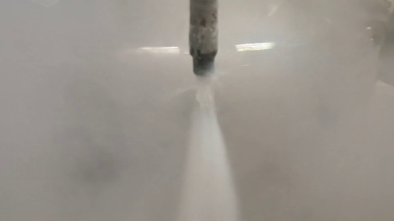 Evaporation of liquid helium - YouTube