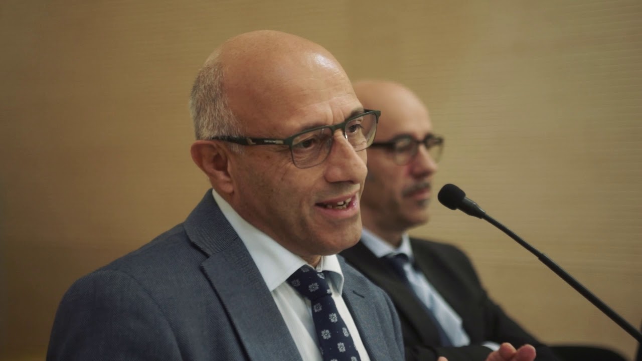 MARIO AMORE L'Identità dello Psichiatra oggi - YouTube