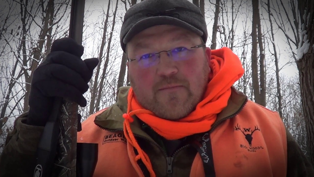 Michigan Muzzleloader Deer Hunt 2016 - Swamp donkey doe - YouTube