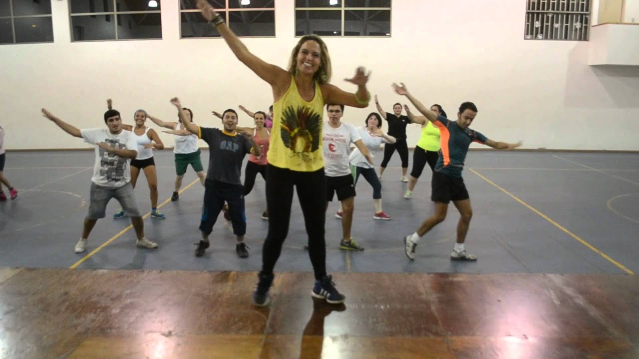 "Da-lhe Zumba" by Sincrosone ( Coreografia Raquel Call Fitness) - YouTube