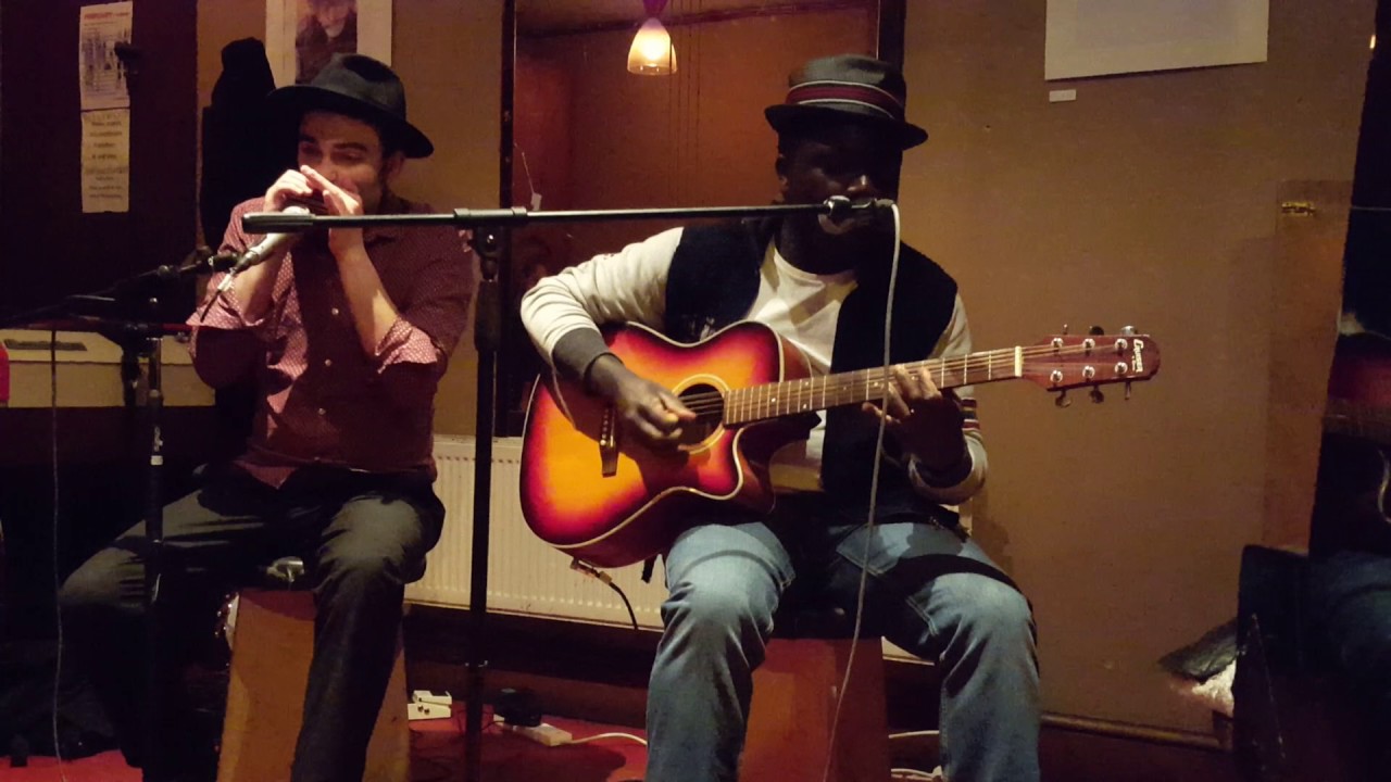 Femi & Marco Farris Key To The Highway - YouTube