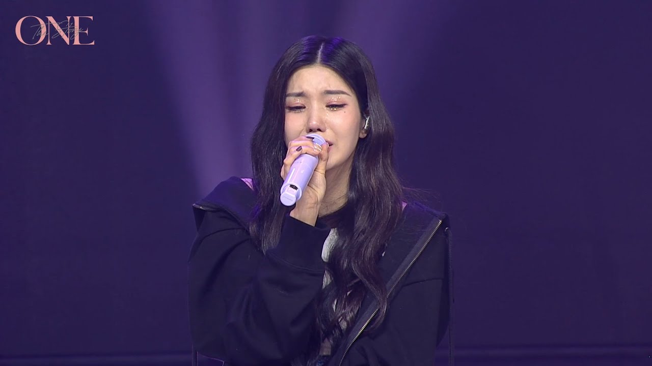 Eunbi IZONE 아이즈원 - Ending ment / ONE THE STORY Online Concert 20210314 ...