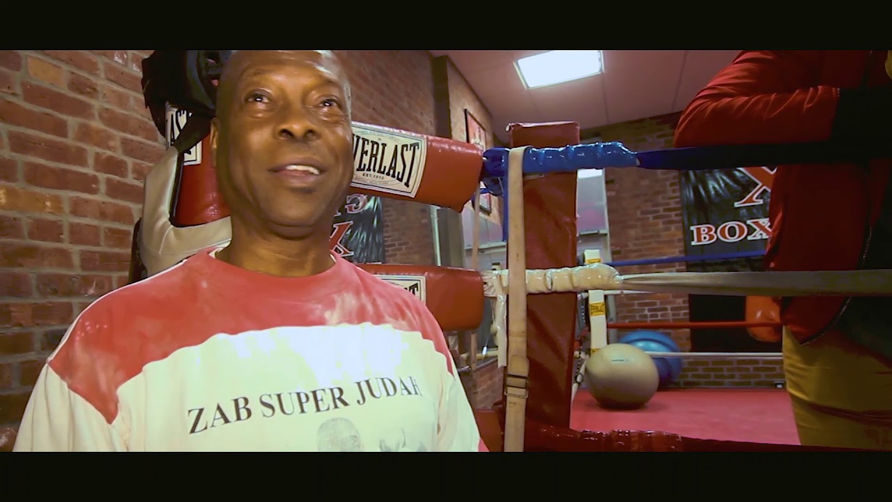 A MOMENT WITH YOEL 1.1 PREPARING FOR AN OPEN WORKOUT - YouTube