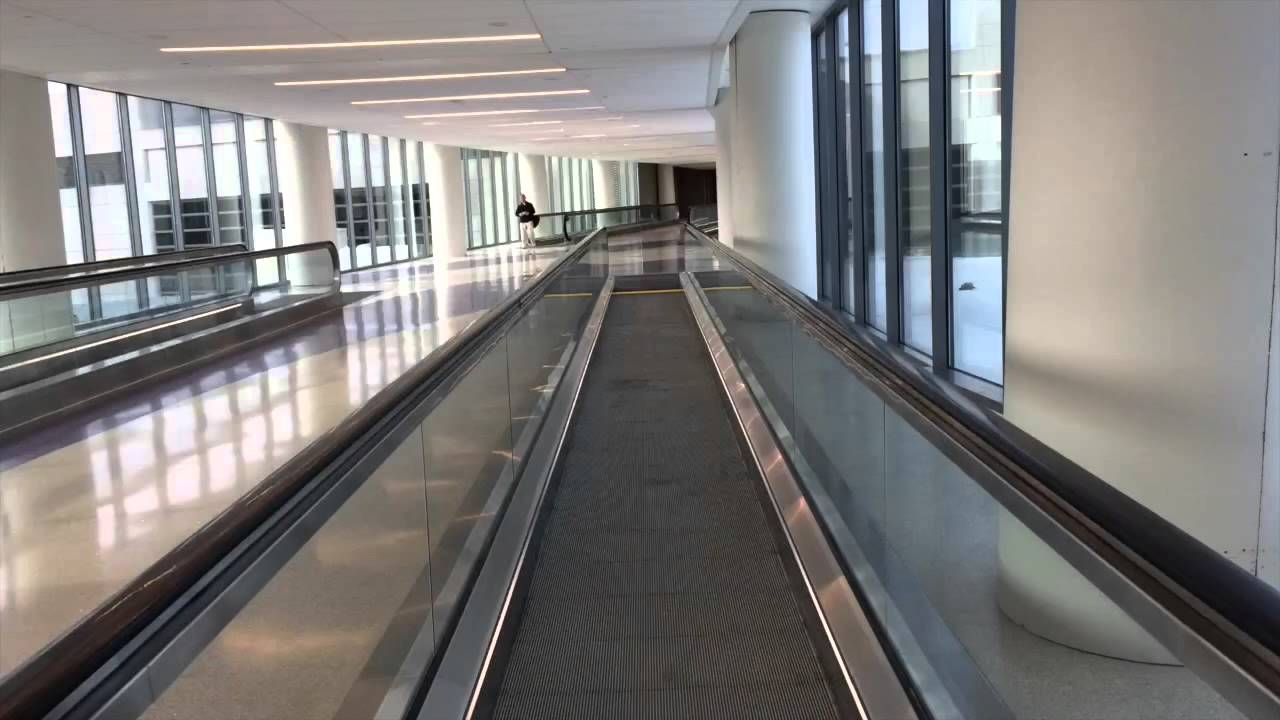 LAX Connector T4 to Tom Bradley International Termal & Qantas First ...
