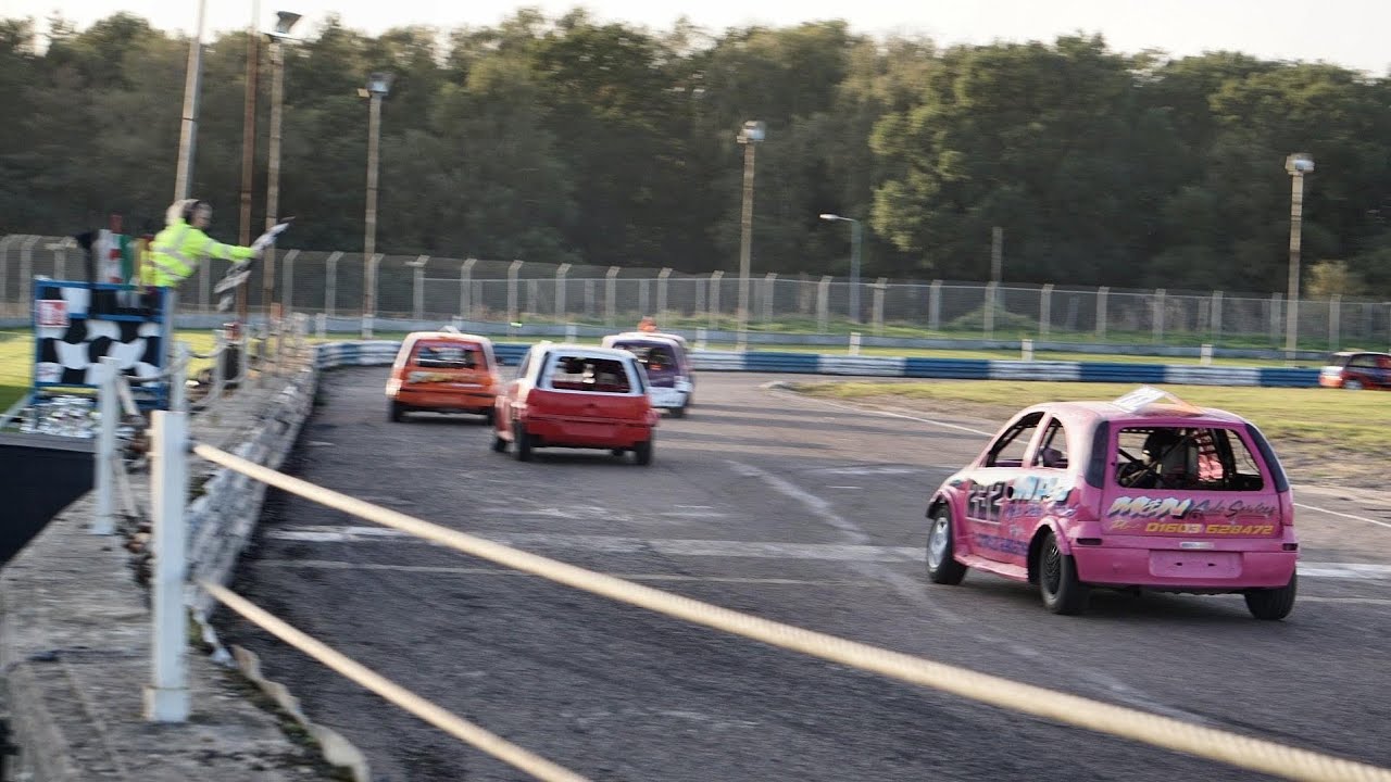 Swaffham Raceway Stock Rods Gold Roof Qualifyer Heat 2 19/09/2020 - YouTube