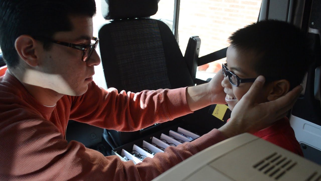 Foundation Partners with Vision to Learn to Improve Kids' Vision - YouTube