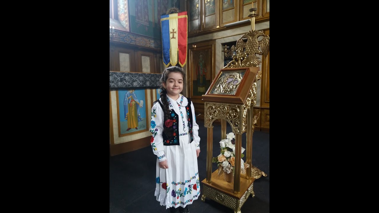 Elena Buda - Colo-n sus pe-un deal frumos - YouTube