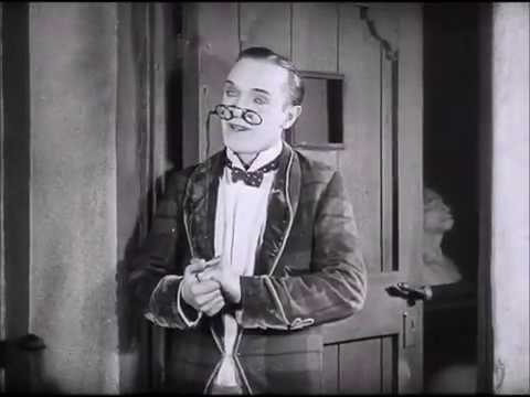 Doctor Pickle and mister Pride - Stan Laurel 1925 - YouTube