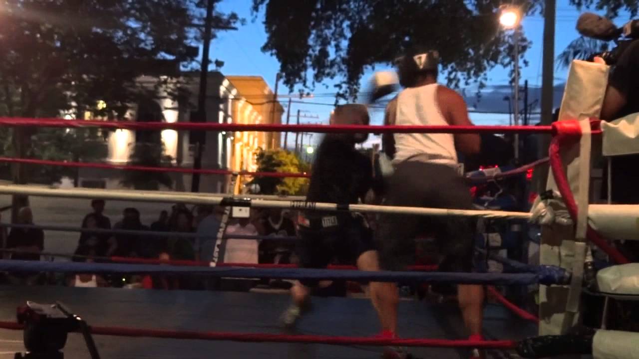 Gabriel Rochon Vs Johnson Round 1 at Friday Night Fight New Orleans ...