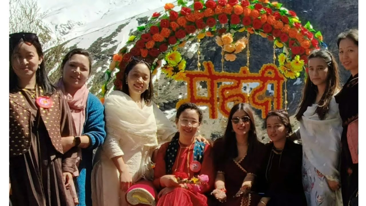 Mahendi function of my friend// Priyanka chandel/lahaul spiti/shooling ...