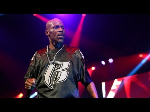 DMX Checks into Rehab Voluntarily after Concerns about his Sobriety following Slurred Performance.