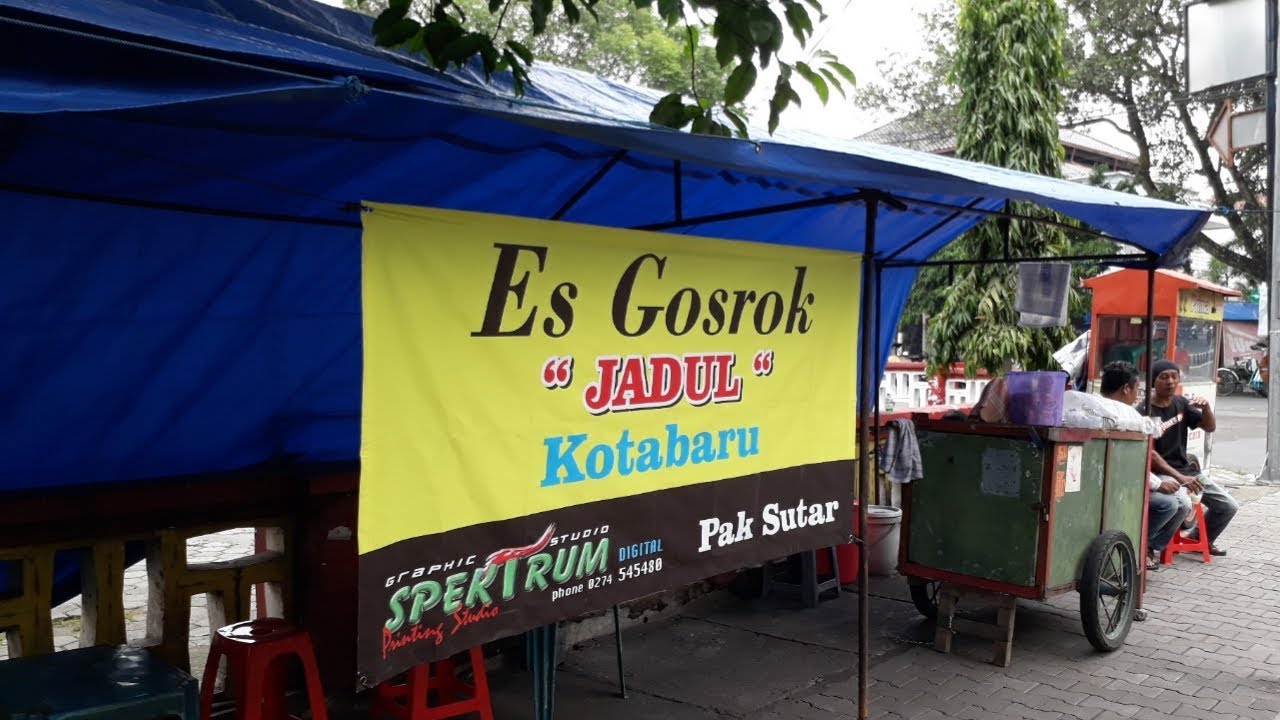 MURMER DAN SEGAR BANGET!!! Es Gosrok Jadul Kotabaru Jogja - Kuliner ...