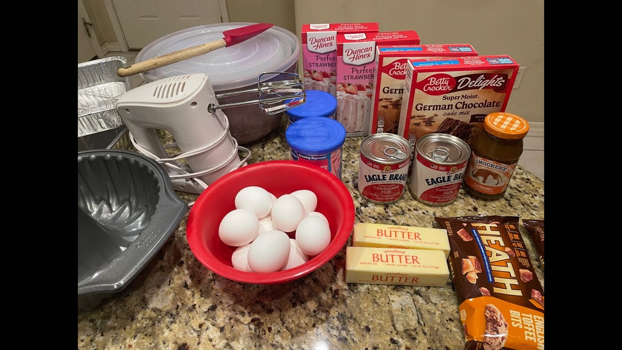 Thanksgiving prep Baking Cakes - YouTube