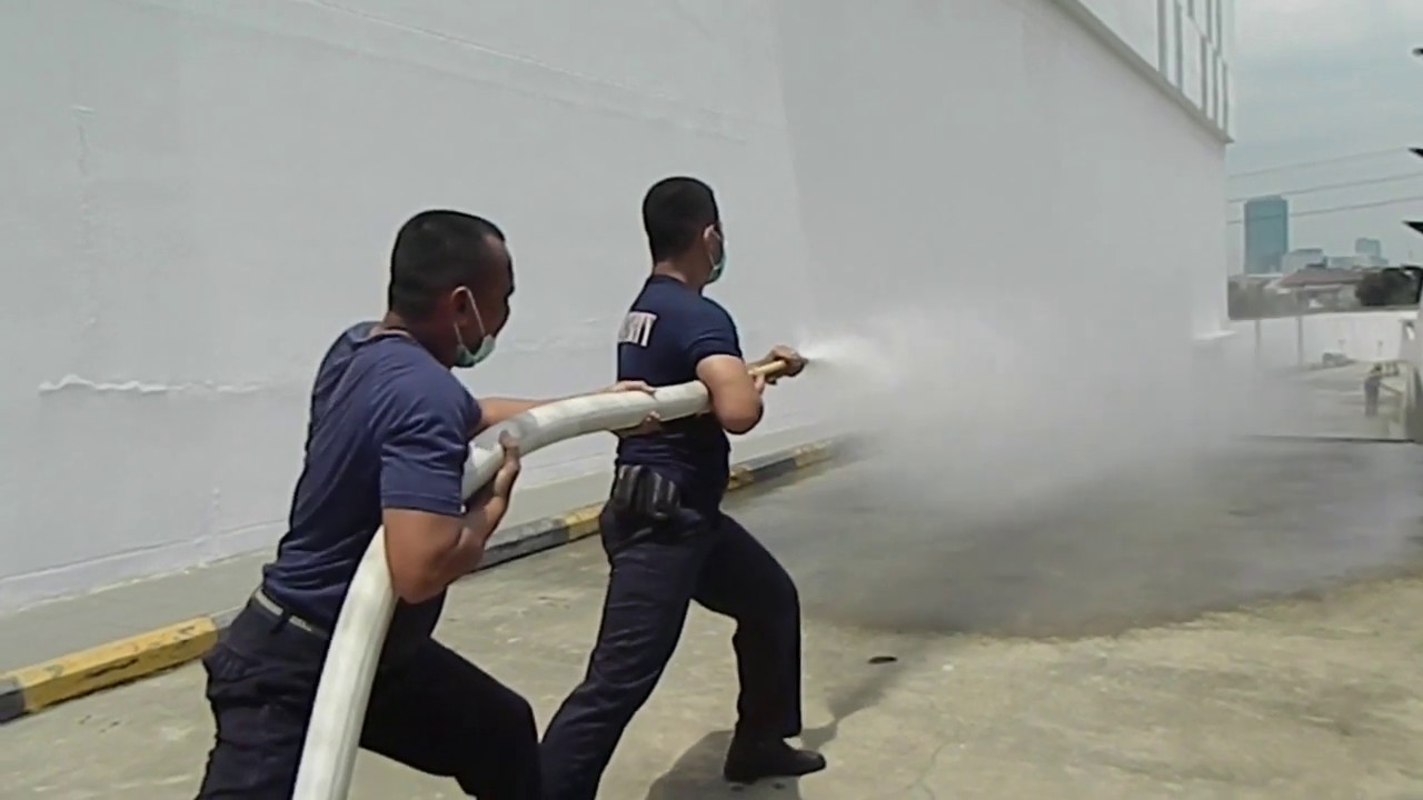 Test Hydrant Fire Drill (DAMKAR) - YouTube
