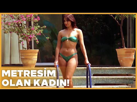 Bir Yudum Mutluluk Türk Filmi | Kemal, Zehra'yla Orhan'ı Görüyor!