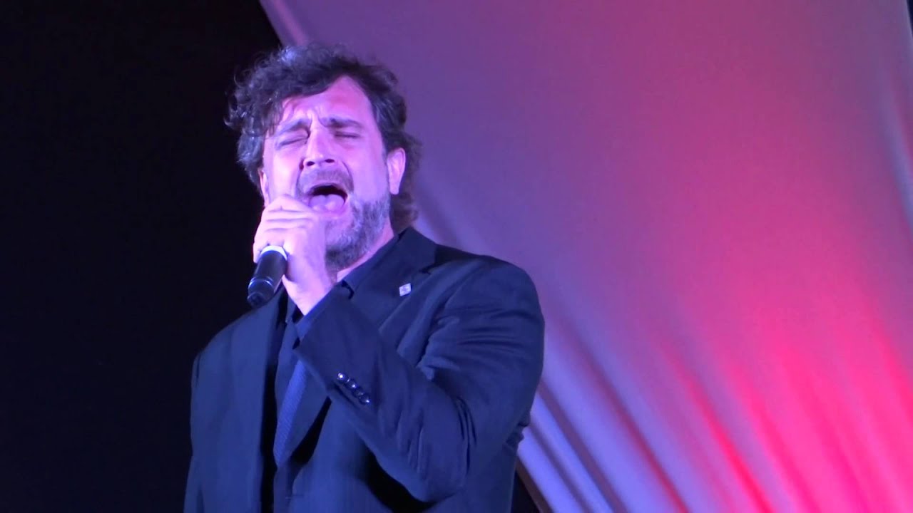 Il Mondo Rafael Gubert Orquestra Municpal de Garibaldi L'america - YouTube