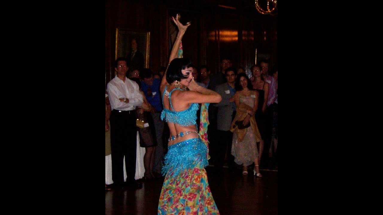 Belly Dance Hands and Arms, Push & Wave, Short version - YouTube