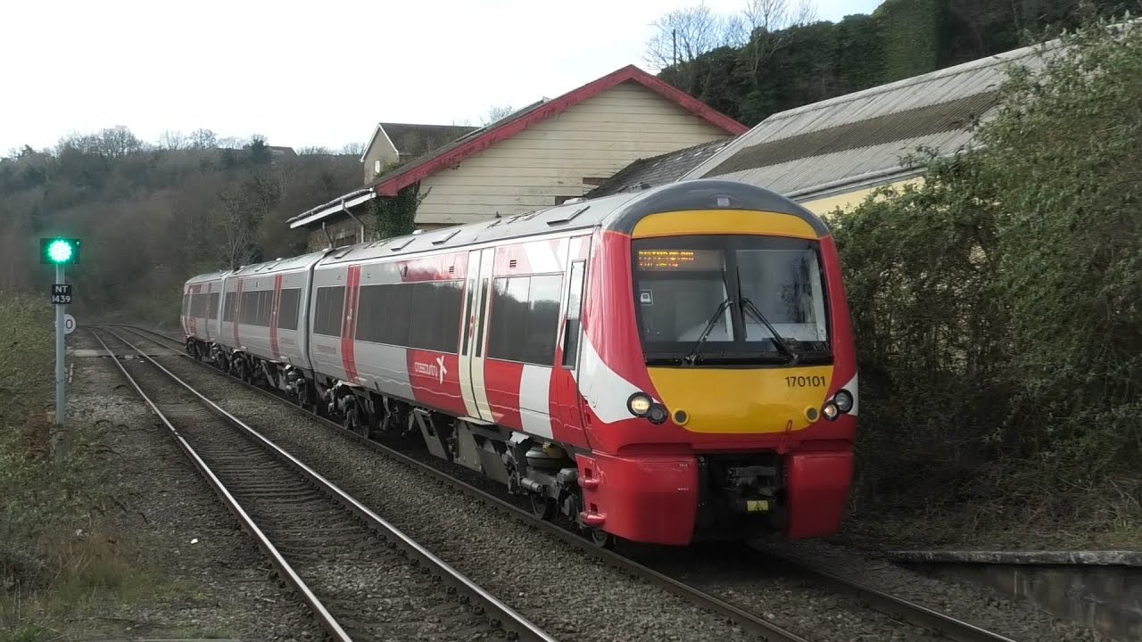 Nice New Livery For Cross Country - 170101 @ Chepstow ... 15-03-25 ...