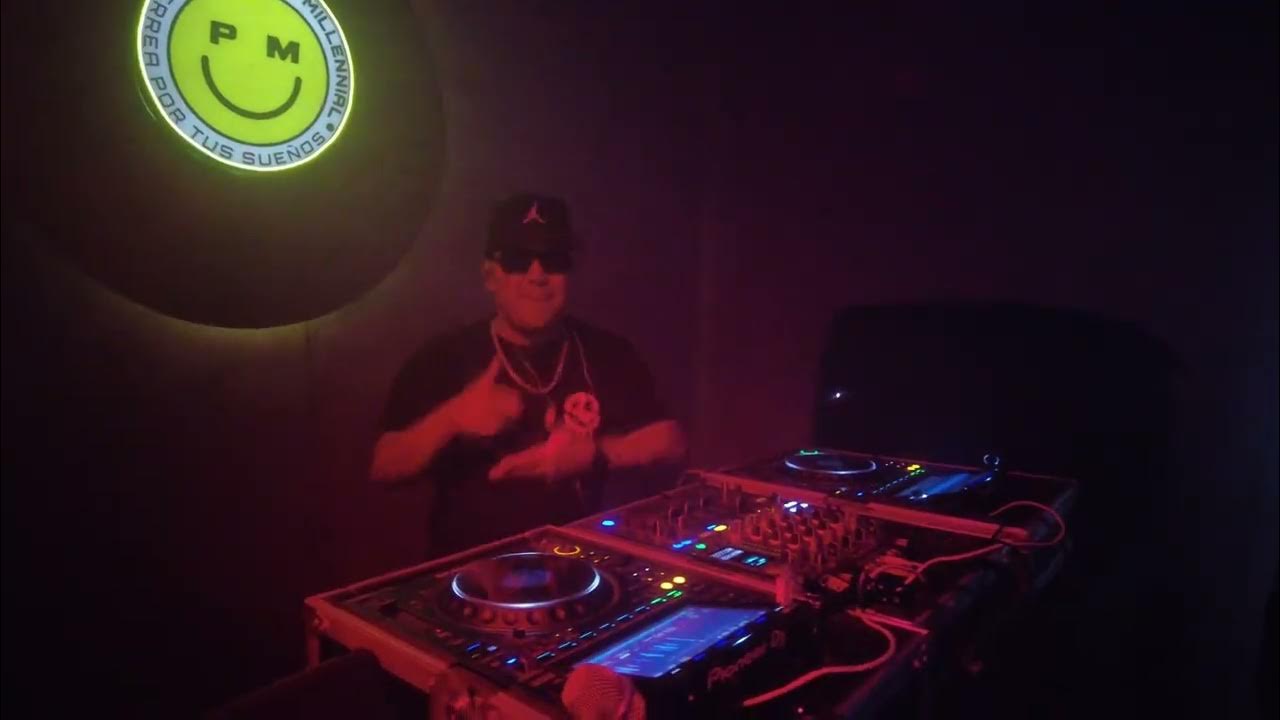 DJ Hazel Mty 💥 Salón Perreo, Ciudad de México 🍭 (feat. Perreo Millennial) - YouTube