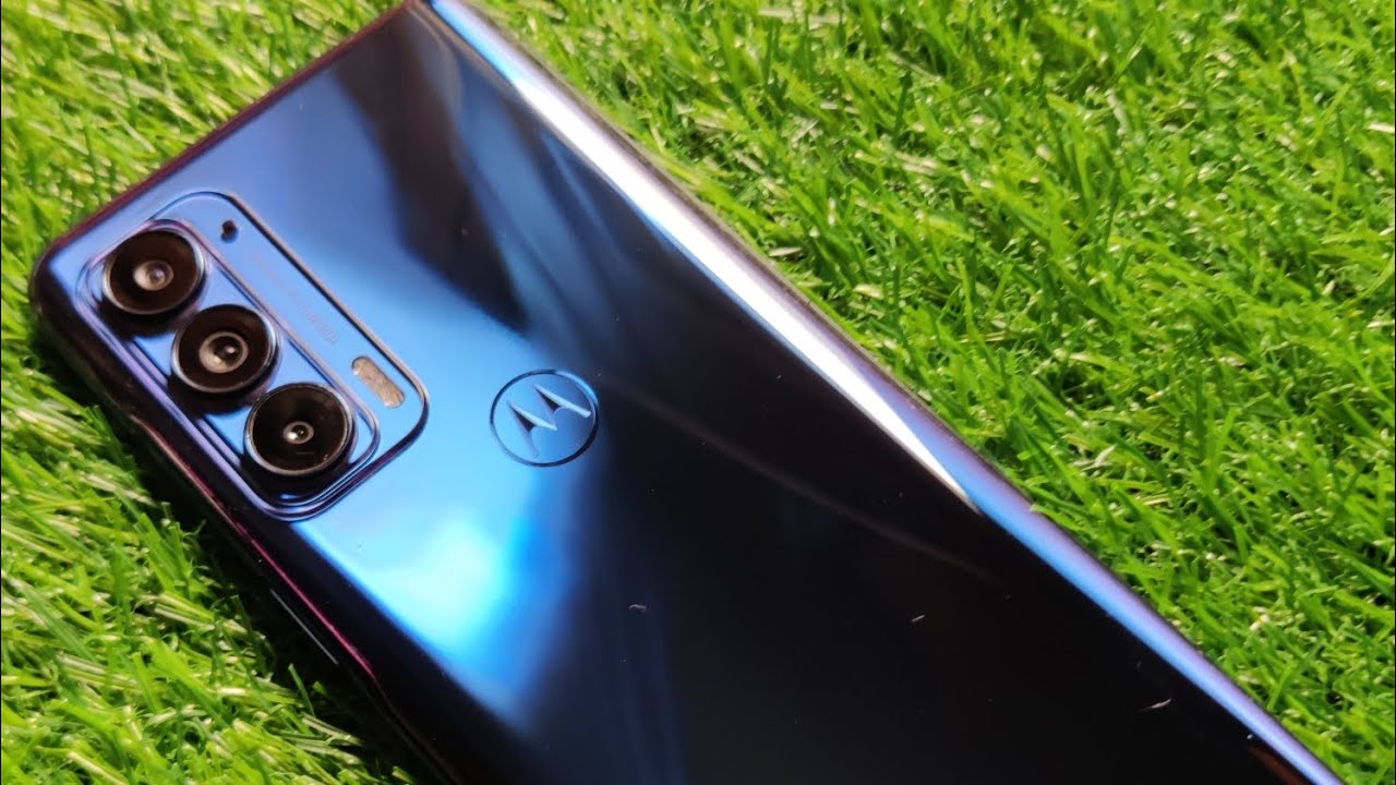 Motorola Edge (2020) | 360 Review - YouTube
