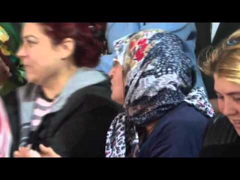 Yaşlı Kadın Sağlık Bakanına Derdini Anlatmaya Çalışırsa...