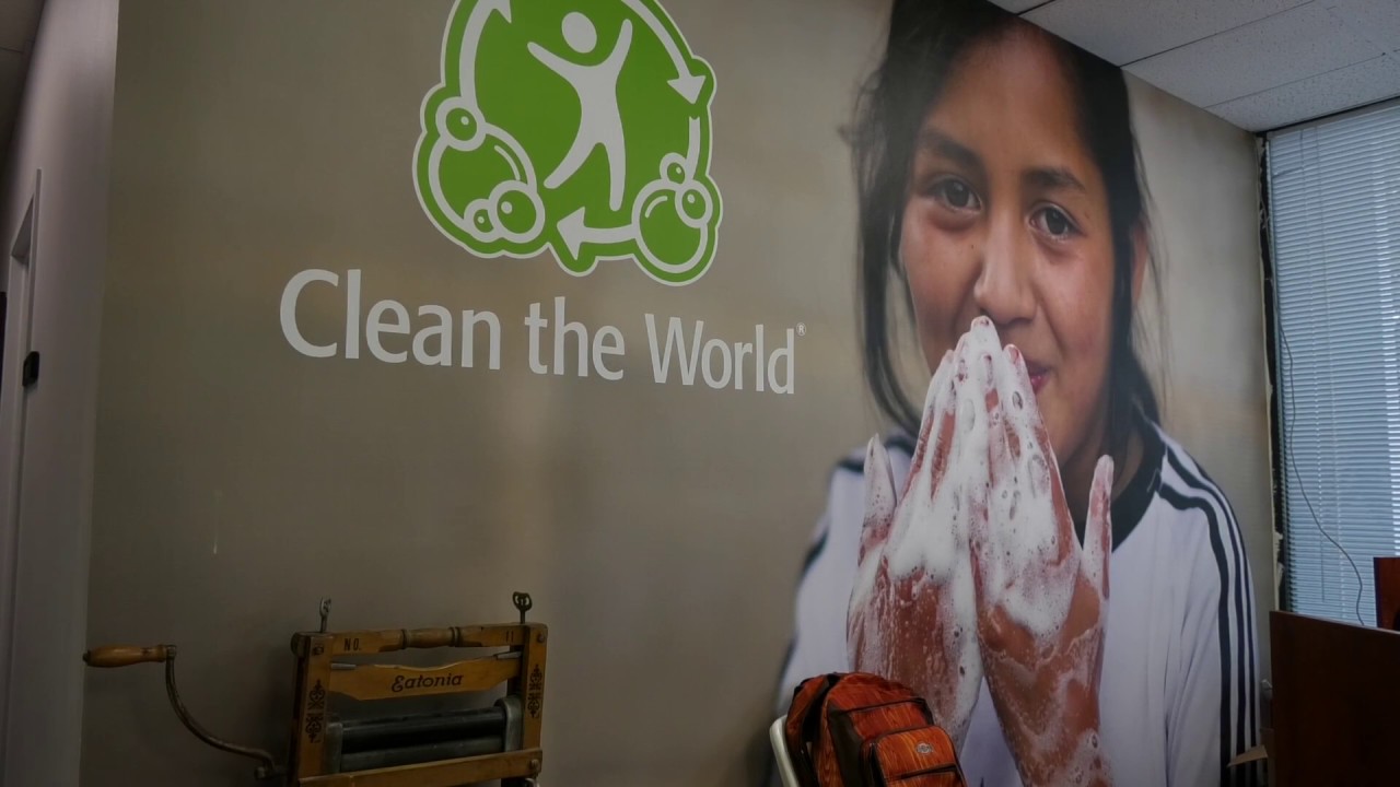 Clean The World Project - YouTube