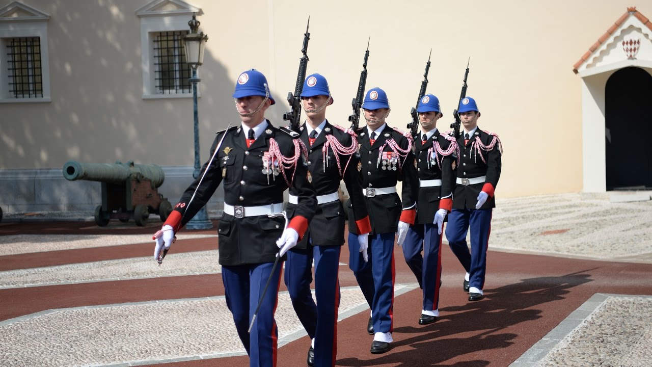 Monaco Changing of the Guard - Palais Princier de Monaco - YouTube