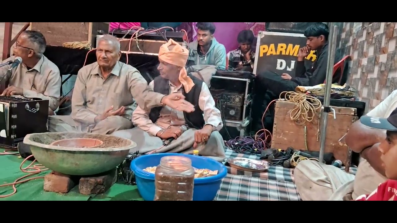 Dev raj band Master bhanjal - YouTube