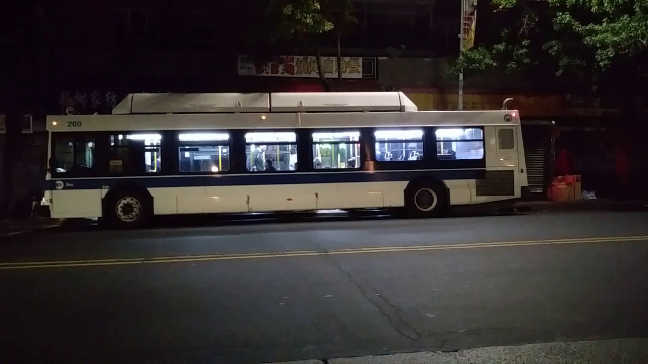 MTA Bus: New Flyer C40LF CNG 200 Q25 Bus @ Main Street/Kissena ...