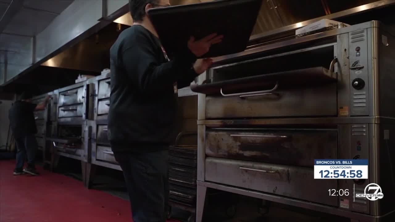 New York pizza shop serving up a Buffalo tradition to Bills and Broncos ...