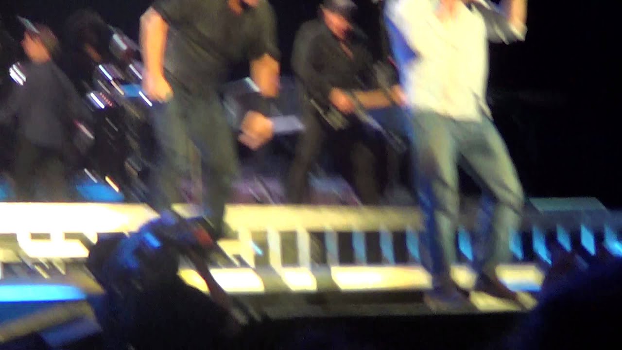 Bruce Springsteen & "Southside" Johnny - Talk to me Madrid 17/06/2012 ...