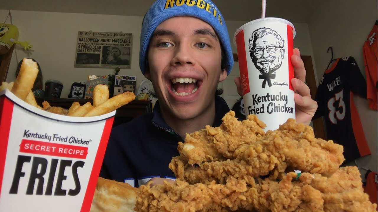 Eating KFC🐔 - YouTube