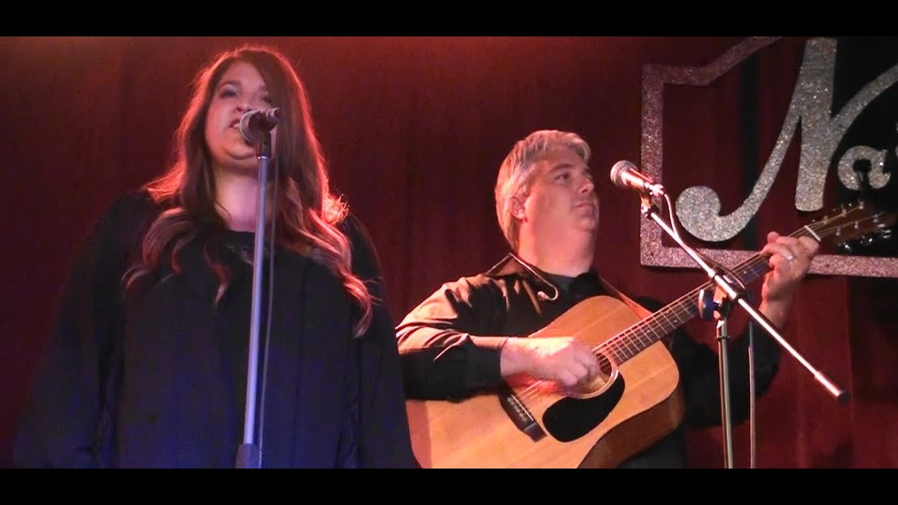 Sally Berry - Leavin' And Sayin' Goodbye - YouTube
