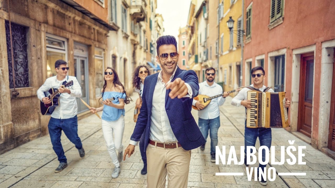 DOMEN KUMER - NAJBOLJŠE VINO (Official Video) - YouTube