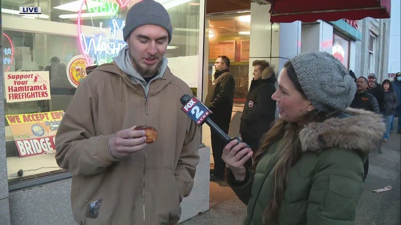 Man tries first ever paczek on live TV for Fat Tuesday in Hamtramck ...