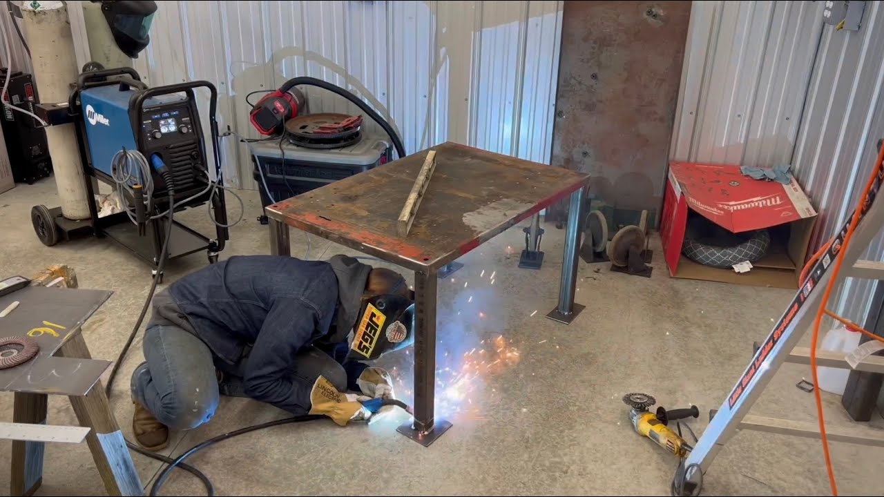 making my own welding table - YouTube