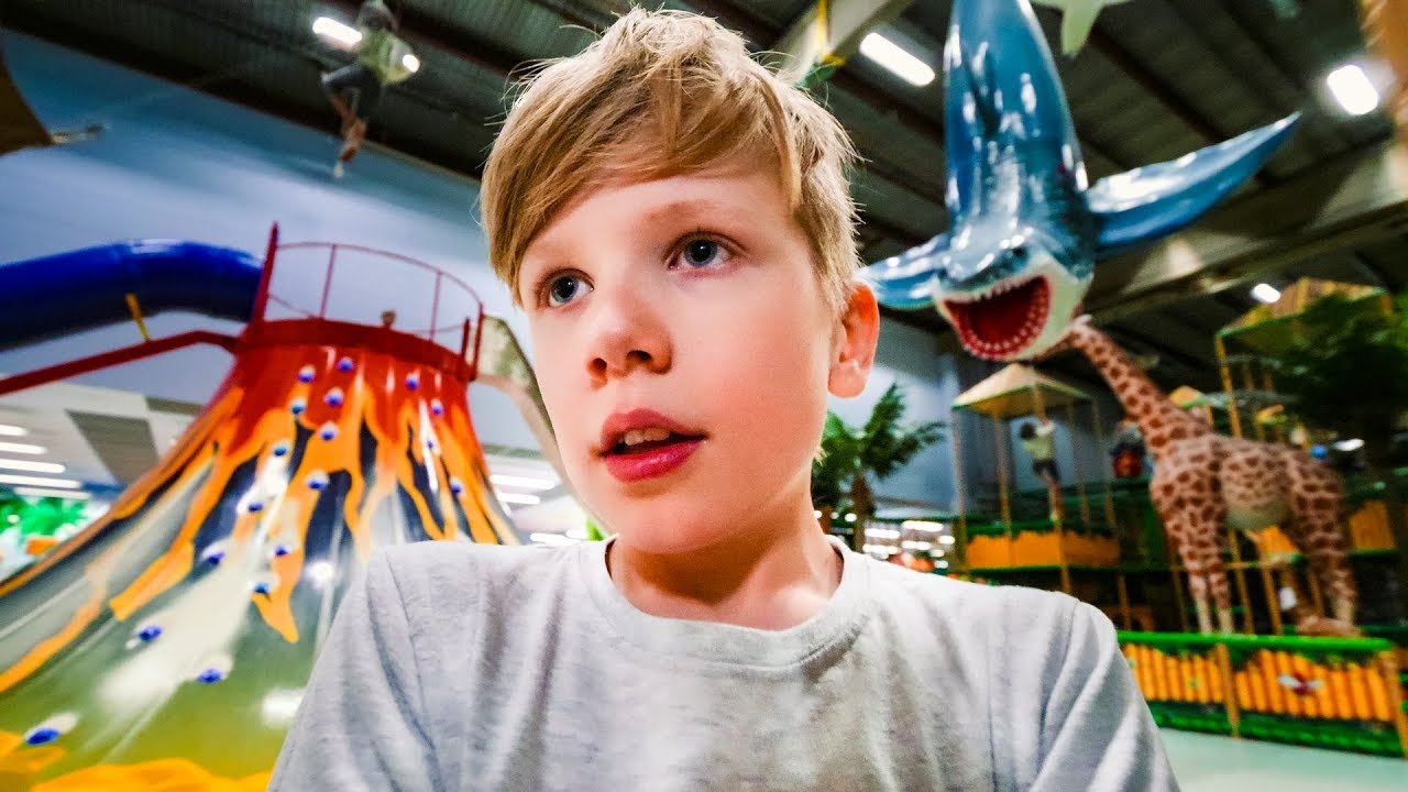 Fun Long Tunnel Slide at Busfabriken Indoor Playground - YouTube