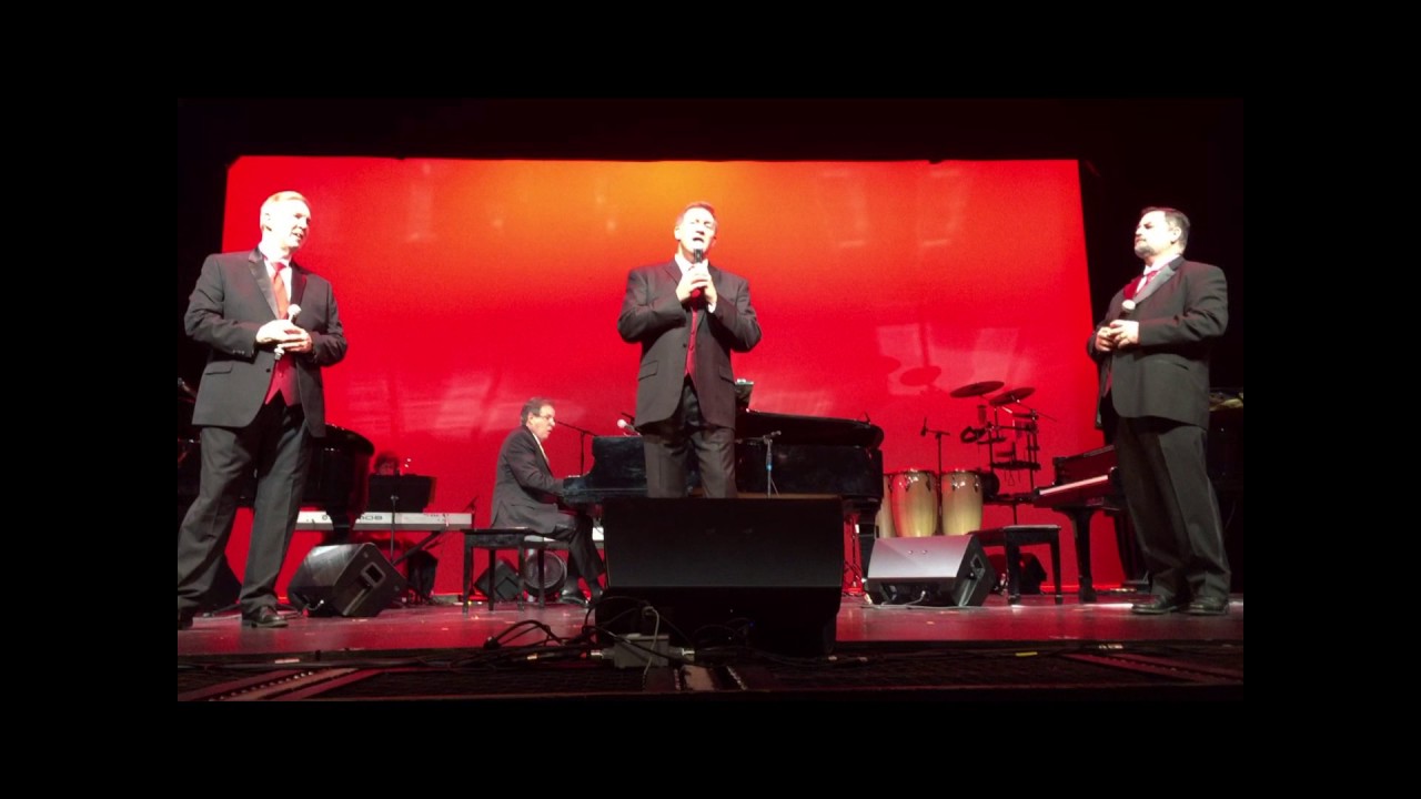 Le Voci (Jack Kilbride, Brian Arner, Mark Beale) - "O Come All Ye ...