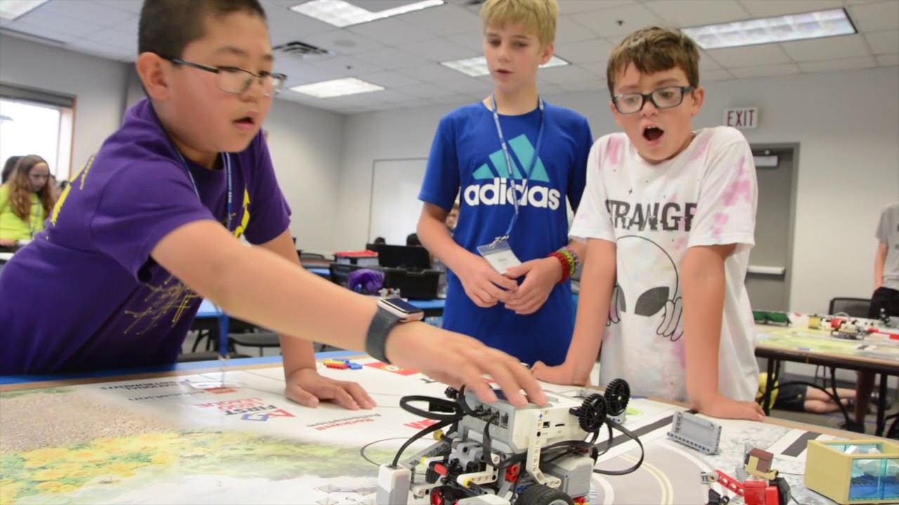 Junior Robotics Week 2 (Summer 2018) - YouTube